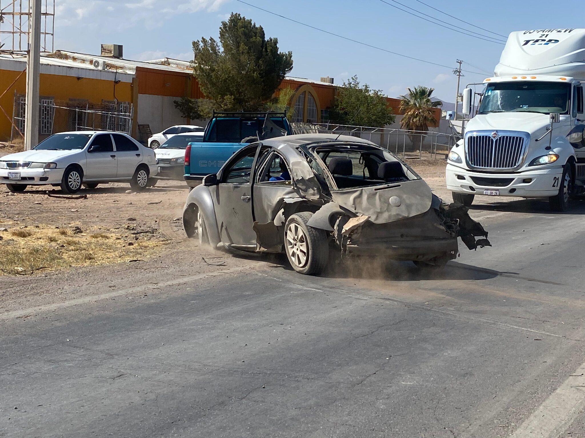 Volcadura en carretera a Aldama deja a una pareja lesionada 👉 Policiaca 👉️ En Blanco y Negro